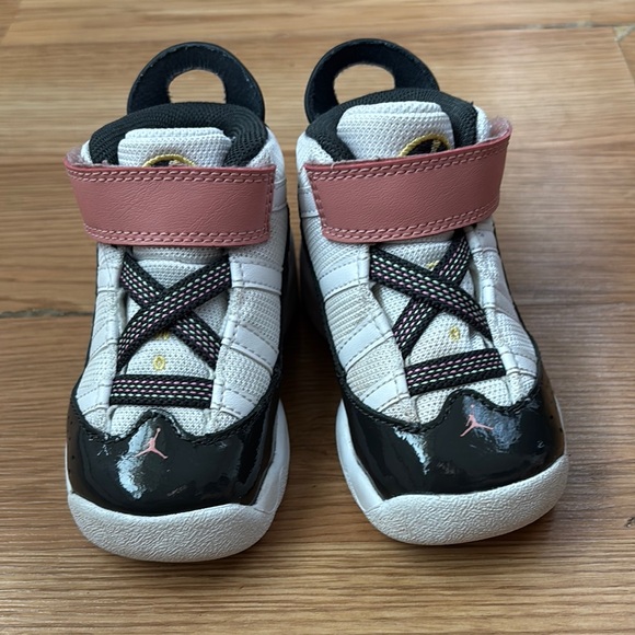 Jordan | Shoes | Jordan White And Black Hightop Sneakers With Velcro ...